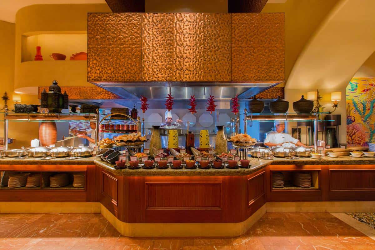 9 Best Buffet Restaurants in Dubai with prices [2025]