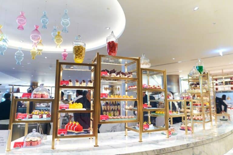 9 Best Buffet Restaurants in Dubai with prices [2025]